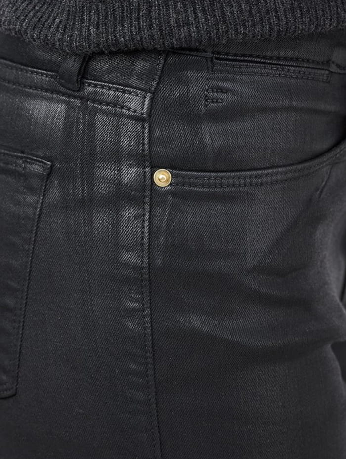 The Complete Guide to Frame Jeans | Trilogy