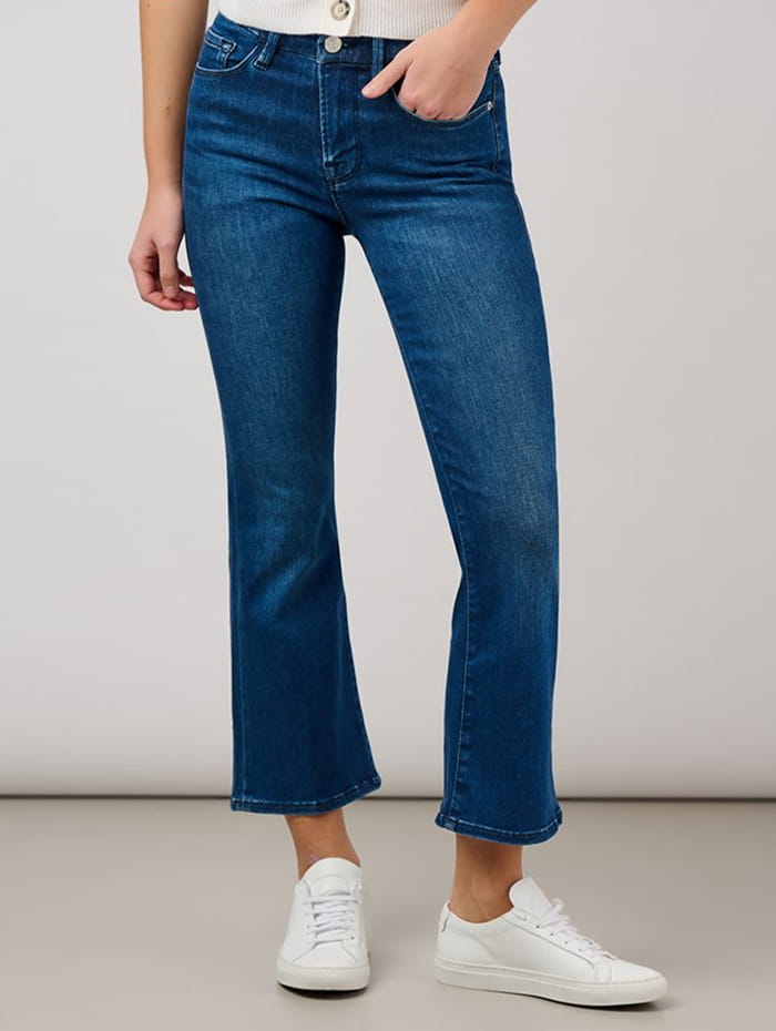 How to style flared jeans | Trilogy