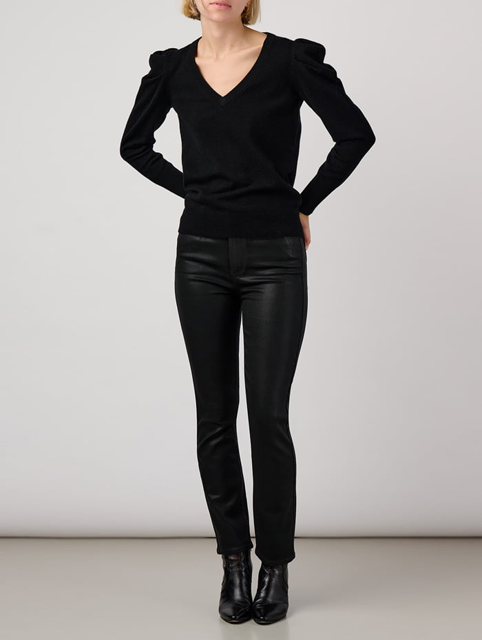 How to Style Coated Jeans | Trilogy stores