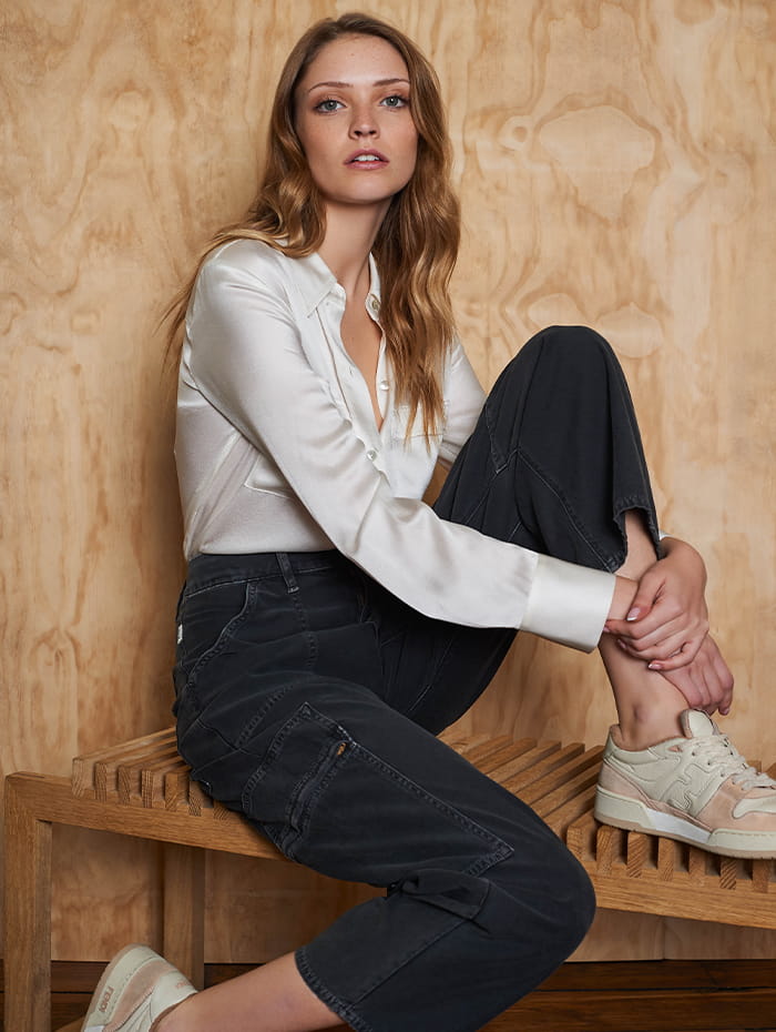 How to Style Cargos | Trilogy Stores